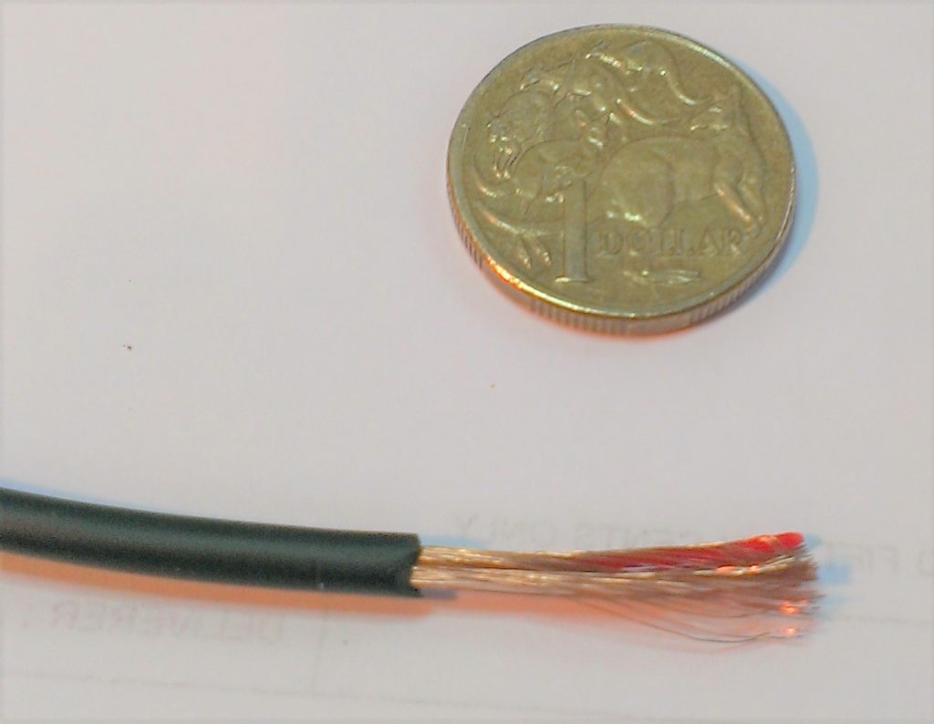 Wiring a 3.5mm Stereo Audio Plug - KITSTOP